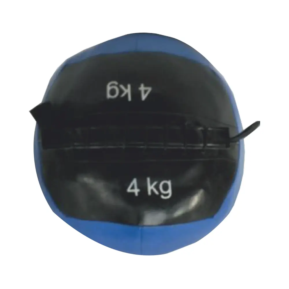 Wall Ball - Lifting Technique and CrossFit Training Exercises